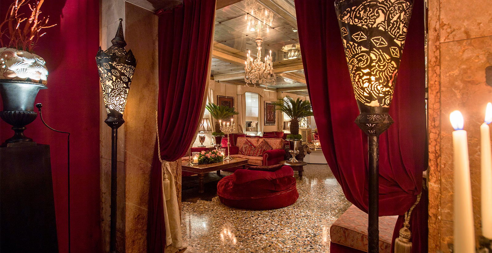 Book at the Metropole, a charming and allure 5-star hotel in Venice
