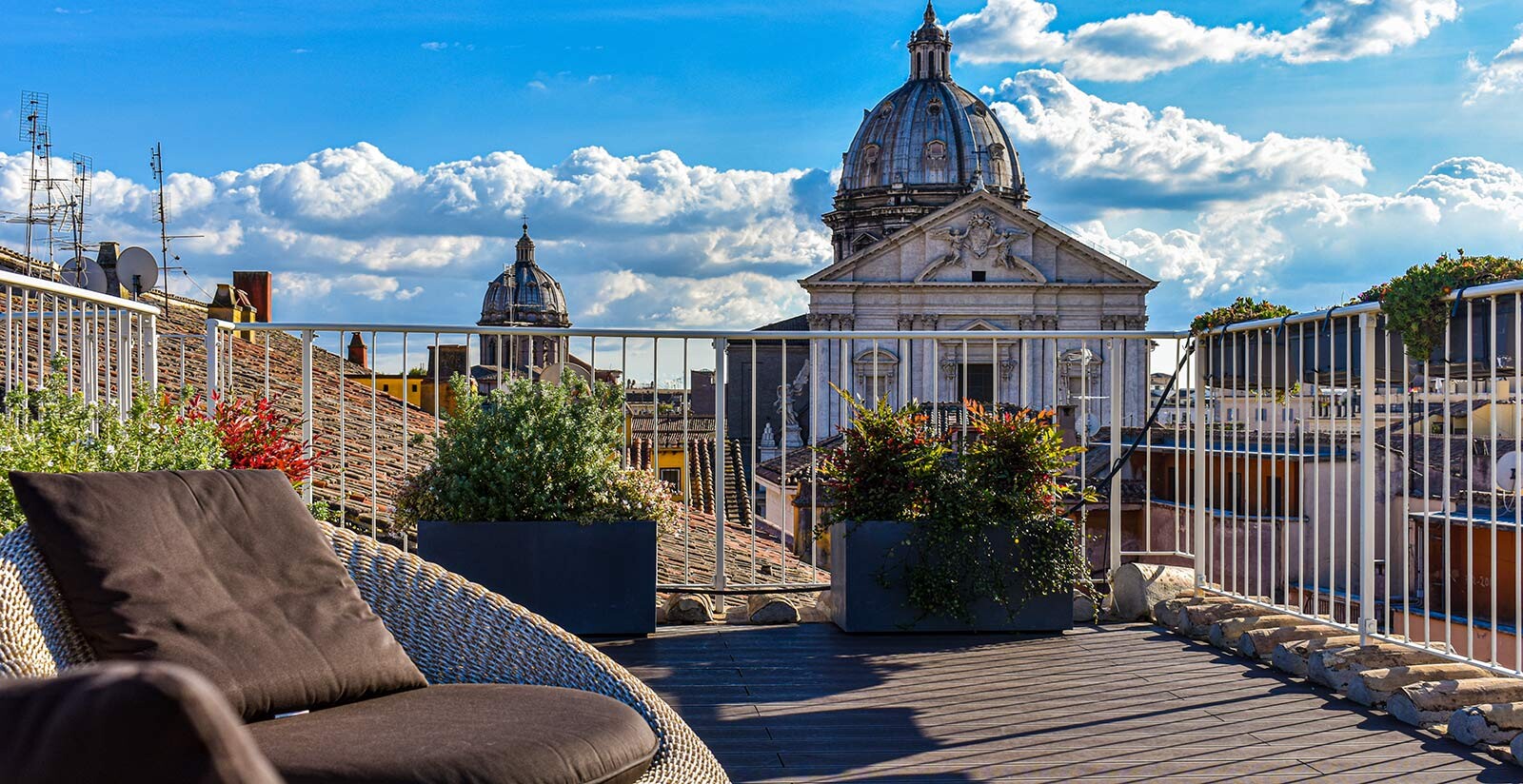 Prenota subito dal Sito Ufficiale di Palazzo Navona Hotel