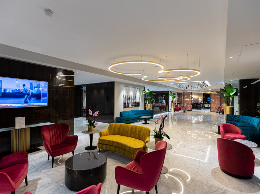 Browse the gallery of Hotel St. Martin in Rome